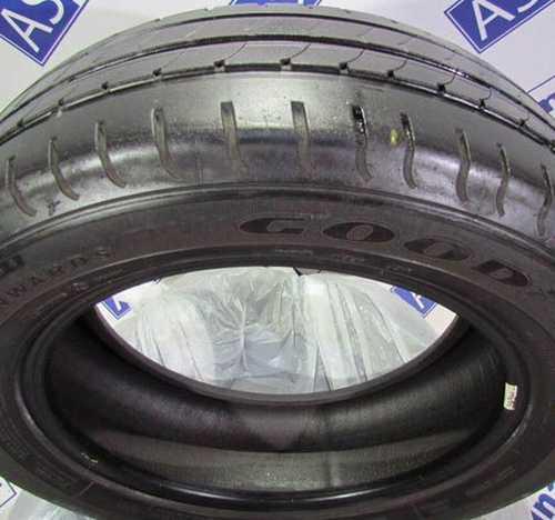 Goodyear EfficientGrip 195/60 R16 96N