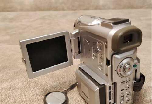 Видеокамера samsung VP-D250i