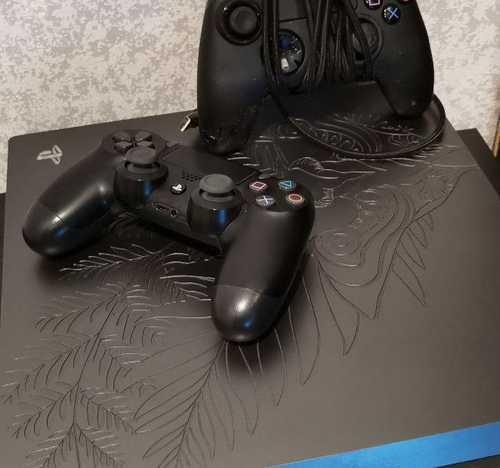 Sony PS4 pro одни из нас II, 2 джоя, подписка ps+