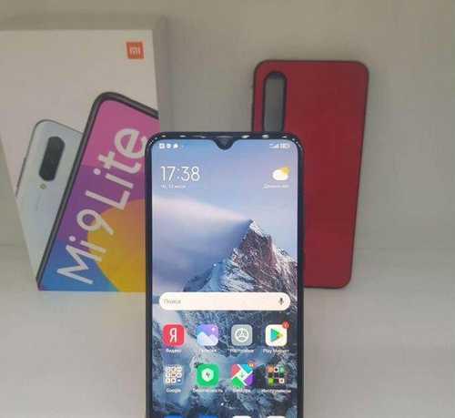 Телефон Xiaomi Mi9 Lite 6/128GB