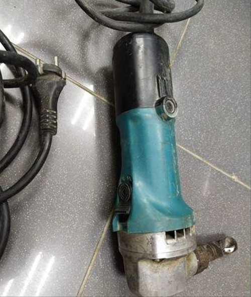 Высечные ножницы Makita JN 1601 9059\981