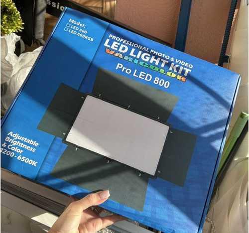 Продам видеосвет pro LED 800