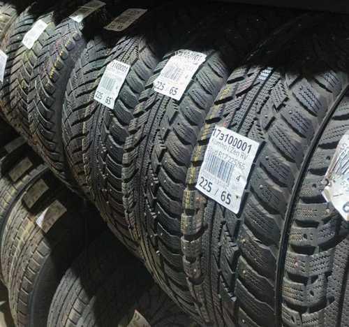 Kumho Solus KL21 225/65 R17 102H