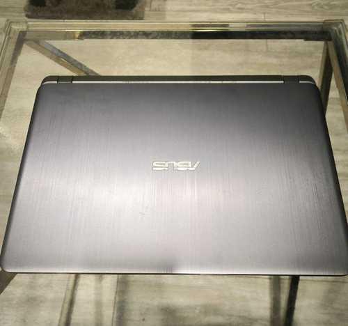 Ноутбук asus X507M