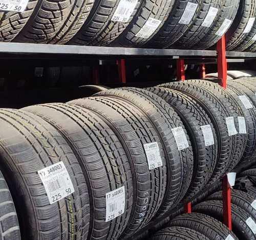 Michelin Pilot Super Sport 295/35 R20