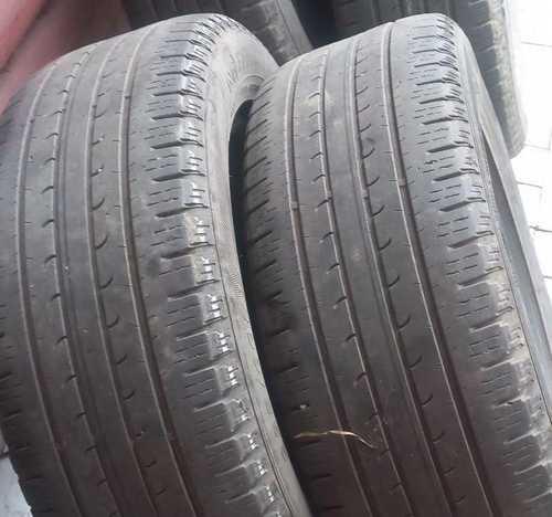 Goodyear EfficientGrip 225/60 R17