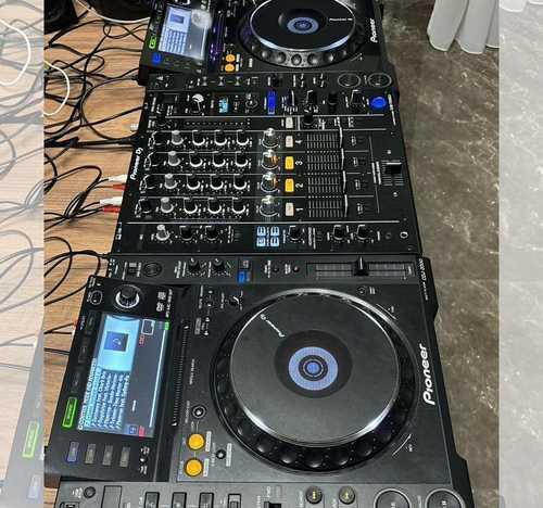 Pioneer cdj 2000 djm 750 mk 2