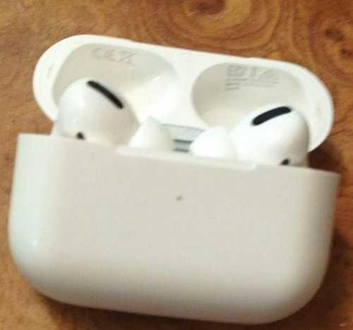 Наушники AirPods Pro 1