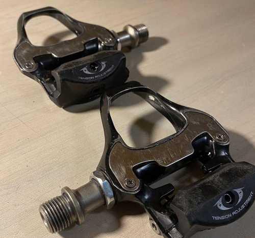 Контактные педали шоссейные Shimano SPD SL