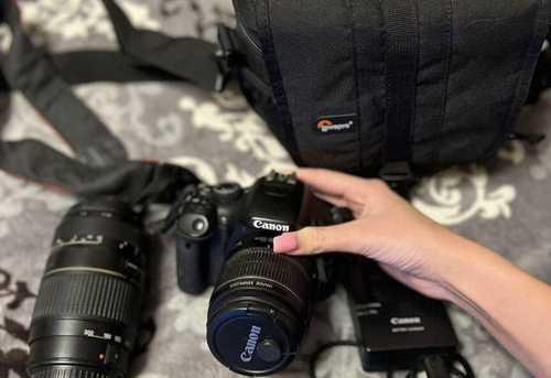 Зеркальный фотоаппарат Canon EOS 550D Kit 18-55 IS