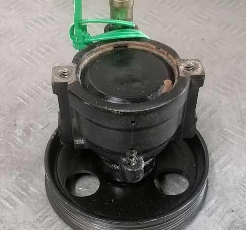 Насос гур Renault Symbol 1.4 8V K7J