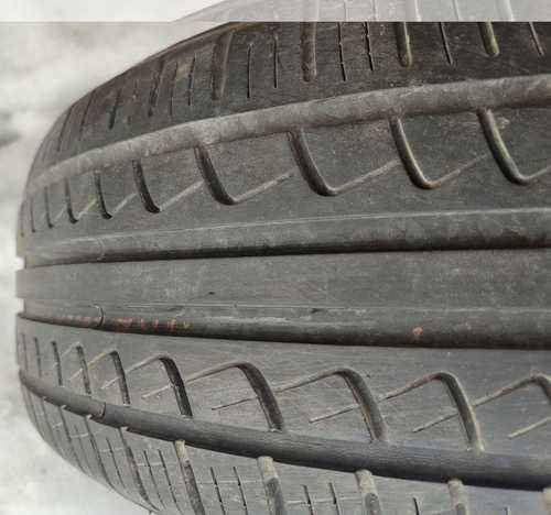 Pirelli Chrono Camper 215/55 R16