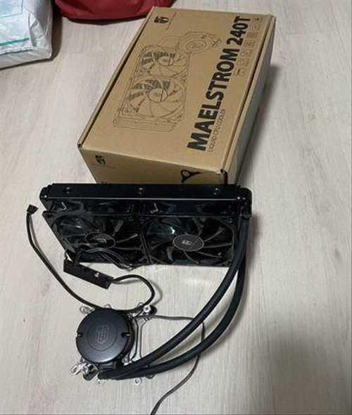 Сво Deepcool Maelstorm 240T