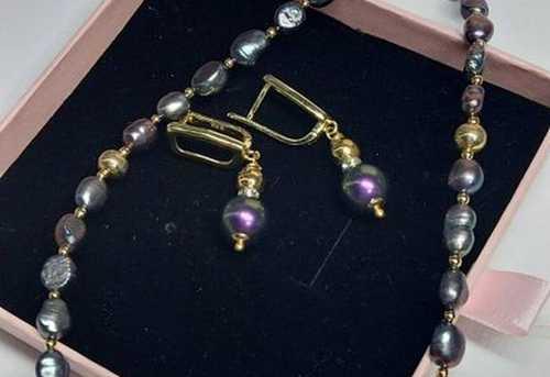 Жемчужное ожерелье и серьги