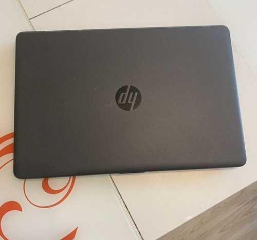 Ноутбук HP 250 g6