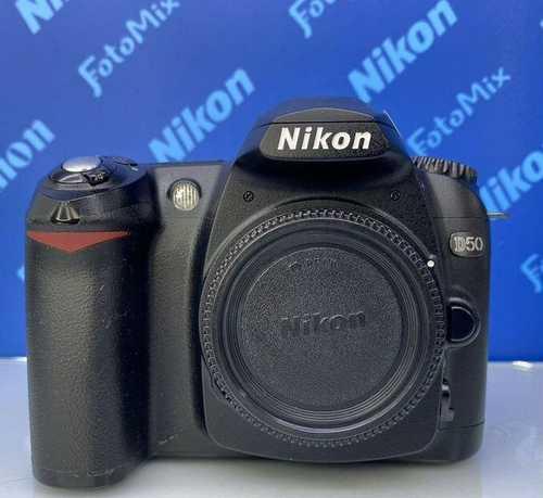 Nikon D50 body (11000кадров)