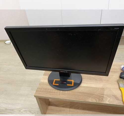 Монитор BenQ 19.5" + кабель DVI-hdmi