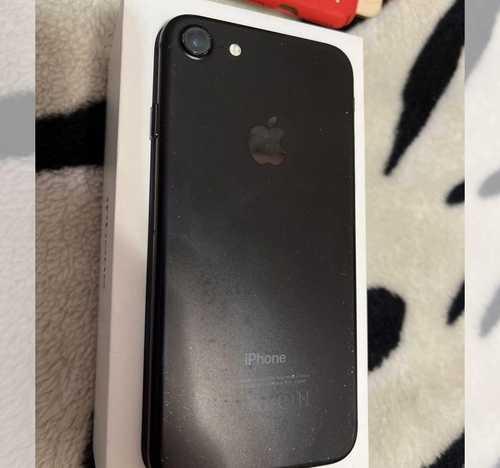 iPhone 7, 128 ГБ