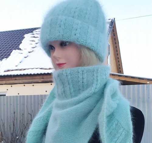Шапка и косынка из ангоры