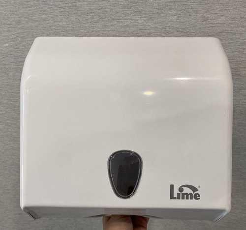 Диспенсер для бумажных полотенец Lime