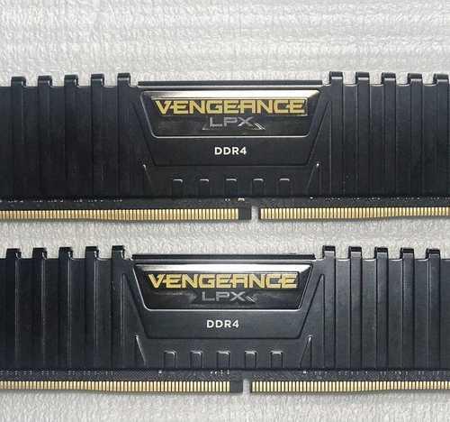 Оперативная память vengeance DDR4 2x8gb