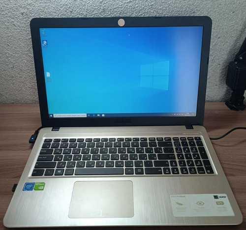 Ноутбук asus VivoBook X540MB-DM091 Cel N4100/4Gb/5