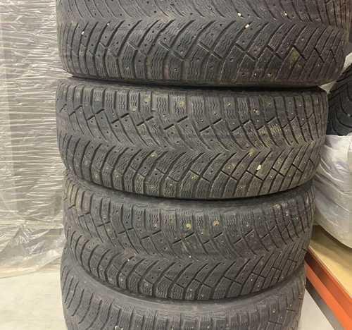 Michelin Maxi Ice 235/55 R19 105T
