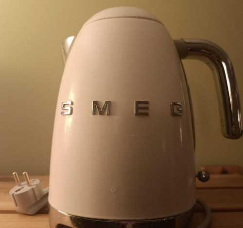 Чайник электрический smeg