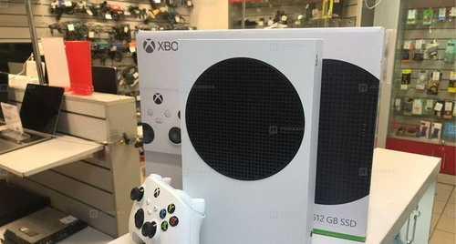 Но75 - Приставка Xbox Series S