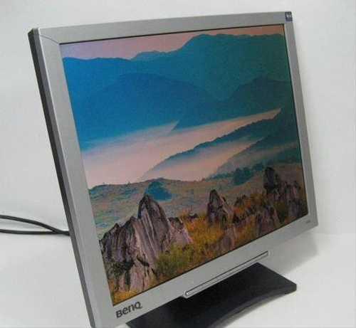 Монитор 19" BenQ T905 незначительная царапинка