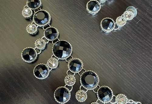 Комплект украшений серьги и ожерелье