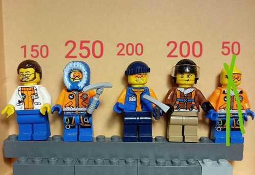 Lego фигурки: arctic, Chima, Super Heroes