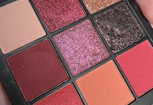 Huda beauty ruby тени оригинал