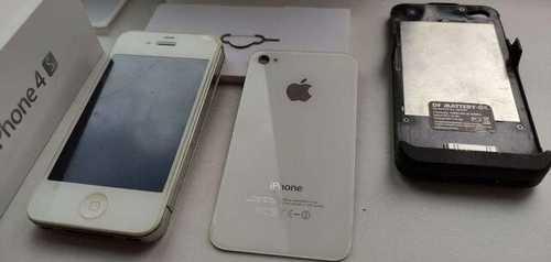 Телефон iPhone 4s +чехлы +внешний аккумулятор