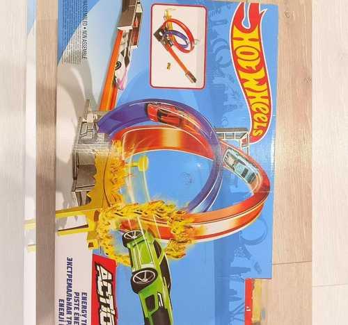 Гоночный трек hot wheels