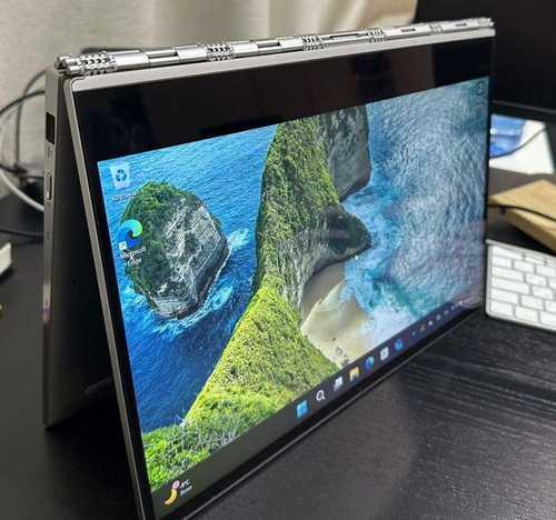 Ноутбук-планшет Lenovo Yoga 8GB/256GB