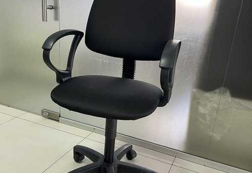 Компьютерное кресло(офисный стул)