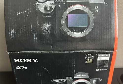 Фотоаппарат Sony Alpha 7 III (ilce-7M3) + зарядка
