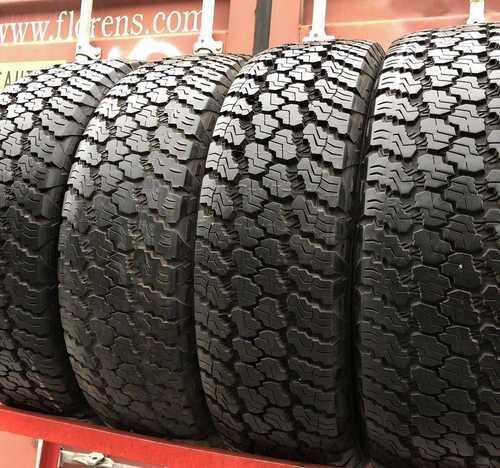 Goodyear Wrangler AT 245/75 R17