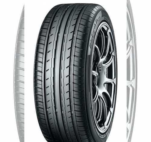 Yokohama BluEarth-ES ES32 215/55 R16 97V