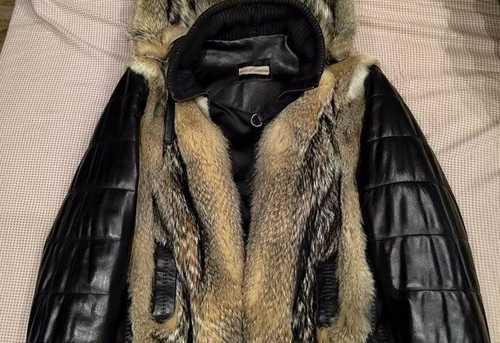 Кожаная куртка с мехом волка