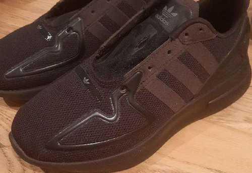 Продам кроссовки на мальчика Adidas