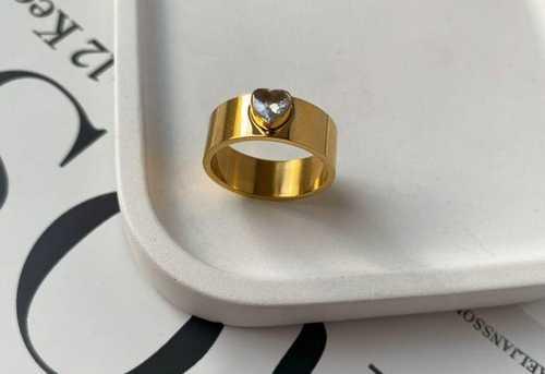Кольцо с цирконом в виде сердца, позолота 18к