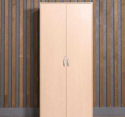 Офисный шкаф для папок, книг