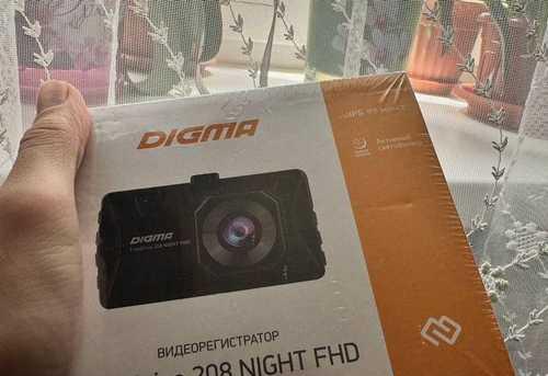 Видеорегистратор Digma freedrive 208 night fhd