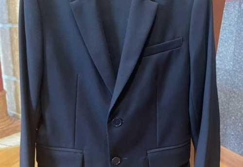 Школьный костюм paul smith 140
