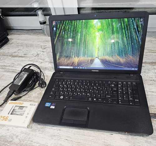 Toshiba satellite c870 core i5, 8 gb, 256 ssd