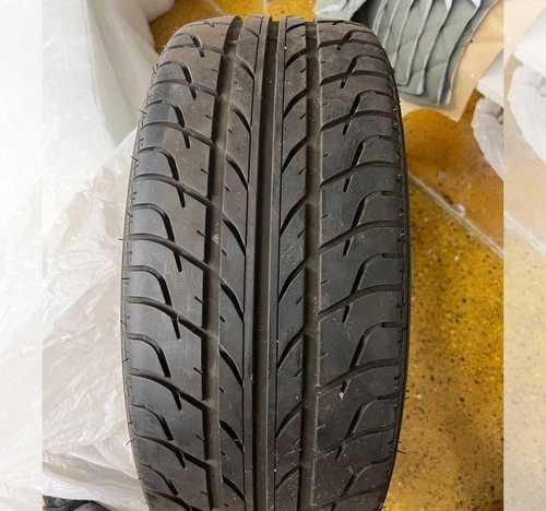 Tigar Syneris 215/45 R17 91W