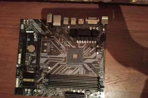 Материнская плата gigabyte B450M DS3H