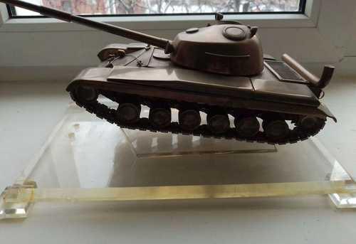 Коллекционная модель танка Т 72